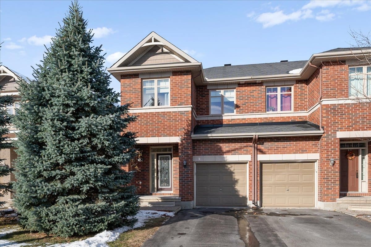 Orleans | Springridge | Townhouse for Sale | 448 Sultan Street