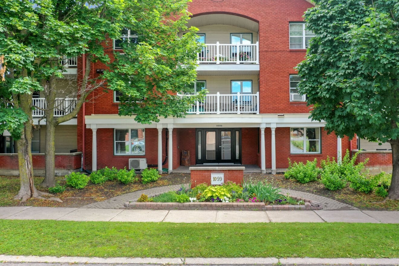 Ottawa | Carson Grove | Condo for Sale | 304 - 1099 Cadboro Rd