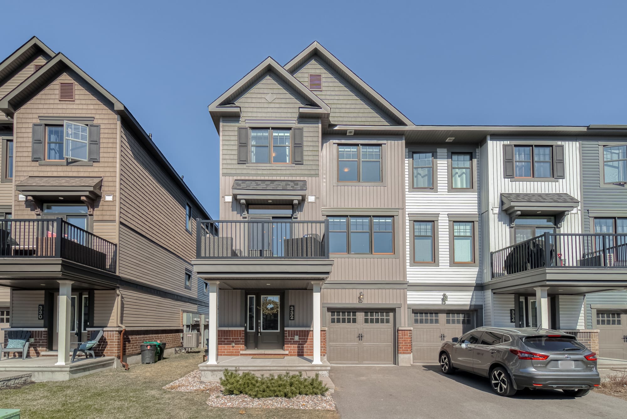 Orleans | Avalon Encore Townhouse For Sale | 332 Citrine St | Pilon Group